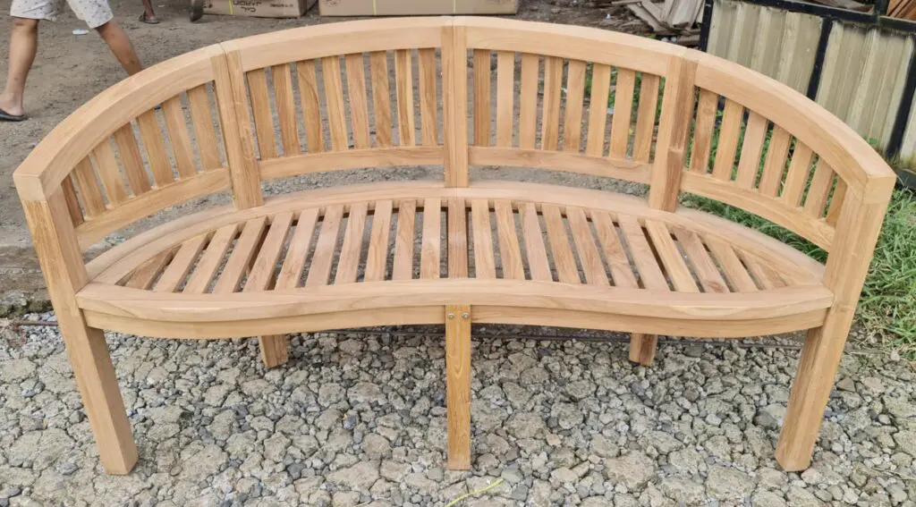 Teak garden furniture Bowood / Banana / Peanut Bench | Chelsea Home and ...